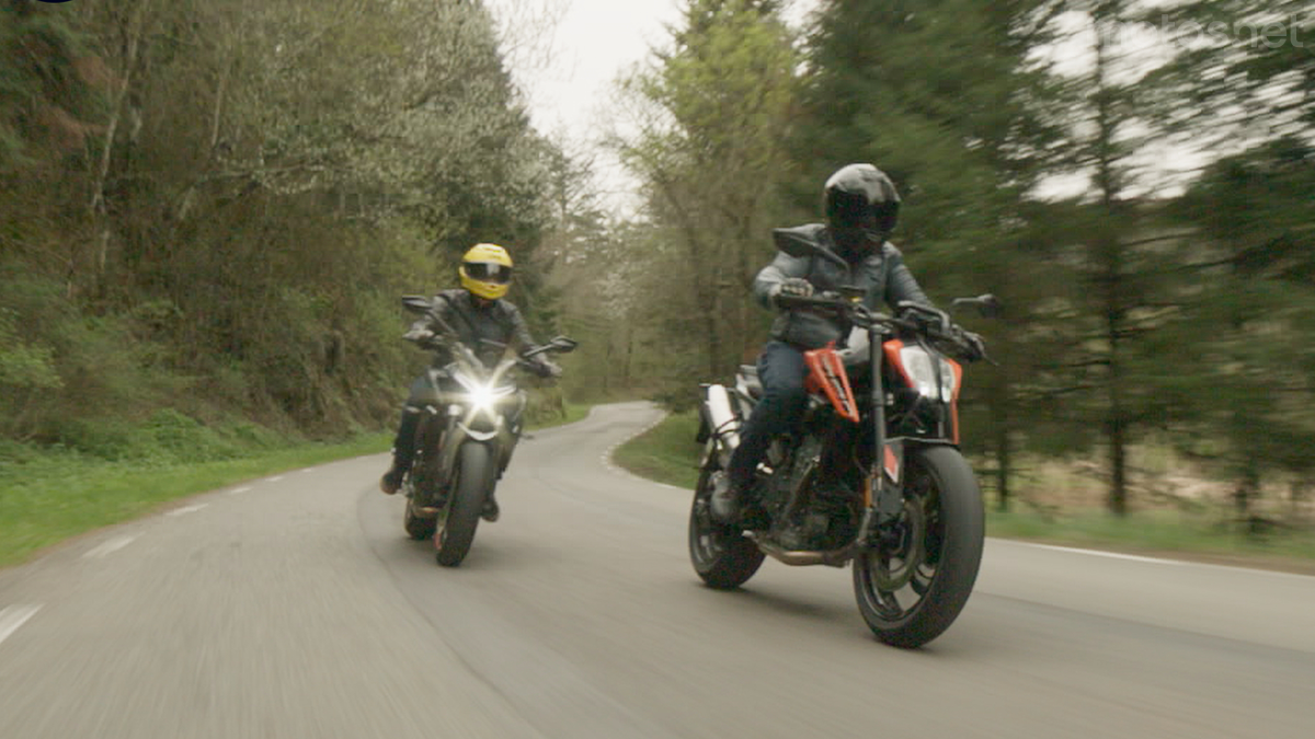 CFMOTO 800 NK Advanced vs KTM 790 DUKE 2024 | Noticias motos.net