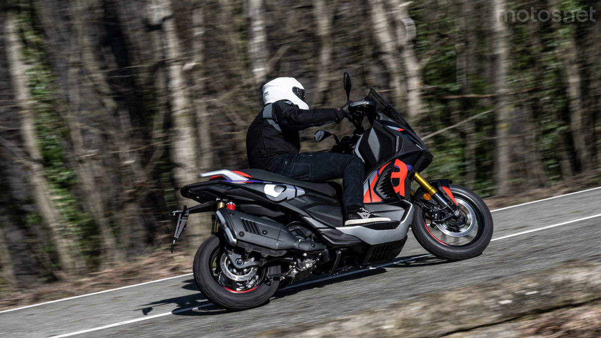 Aprilia SR GT 400 2026: El nuevo rey de la deportividad | Noticias ...