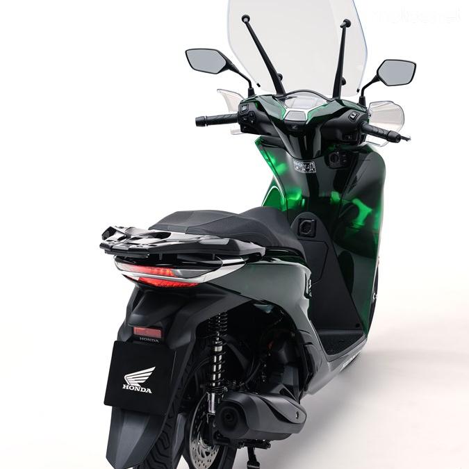 La familia SH de Honda representada por las SH350i, SH125i y SH Mode ...